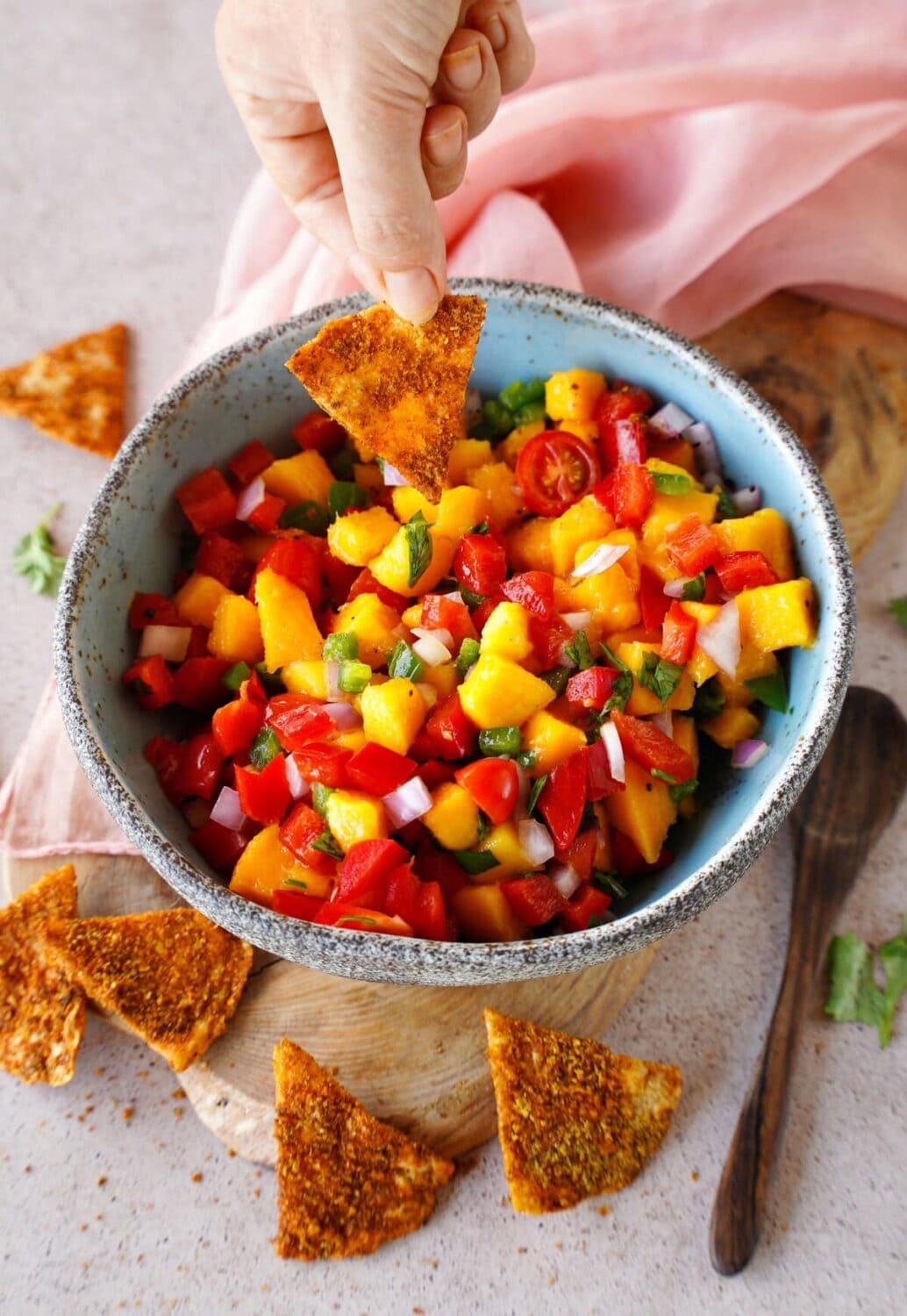 Fresh Mango Salsa Recipe - Elavegan